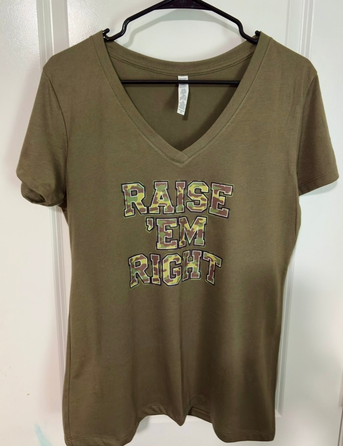 Raise Em Right – Fun Tees and Things
